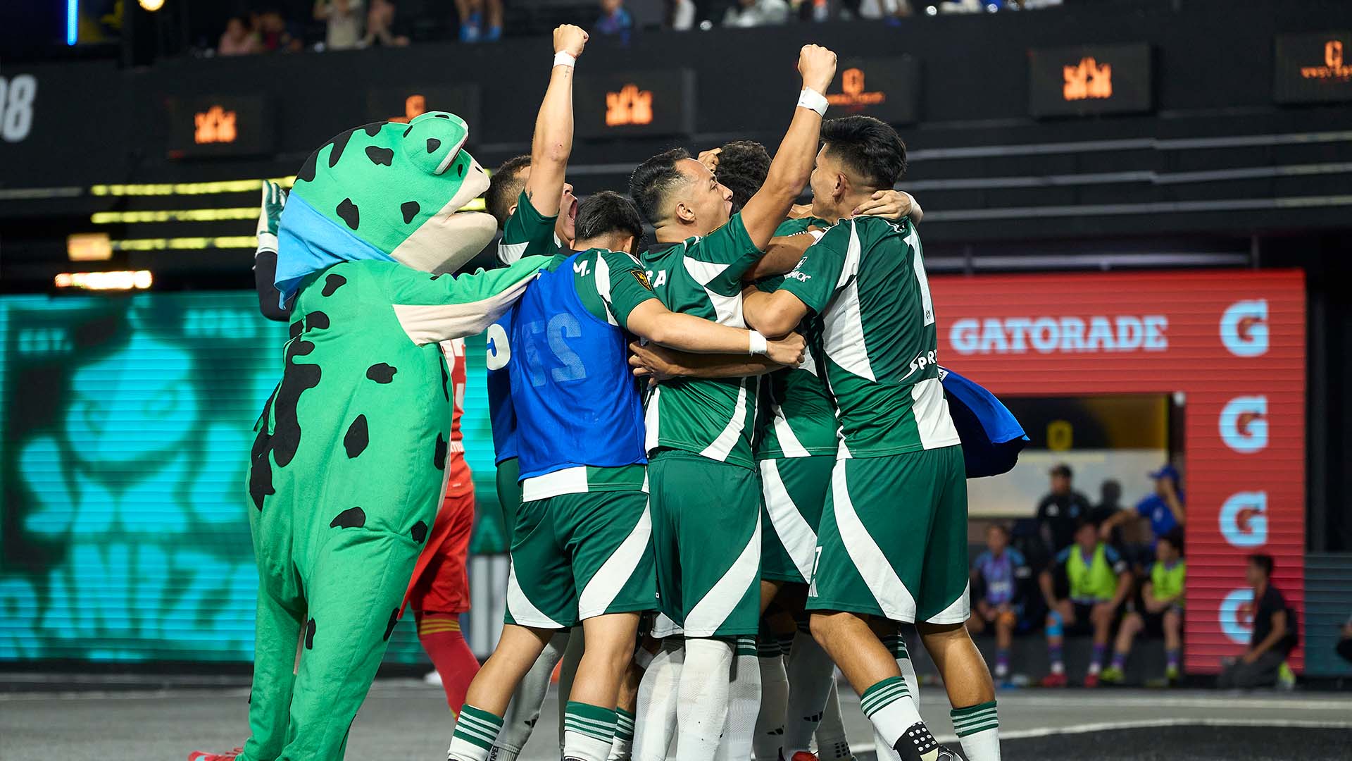 Raniza FC alcanza a Los Chamos FC en la cima de la clasificación ...